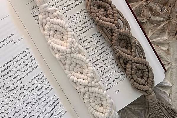 10 Easy Macrame Bookmark Patterns for Beginners - Hemptique